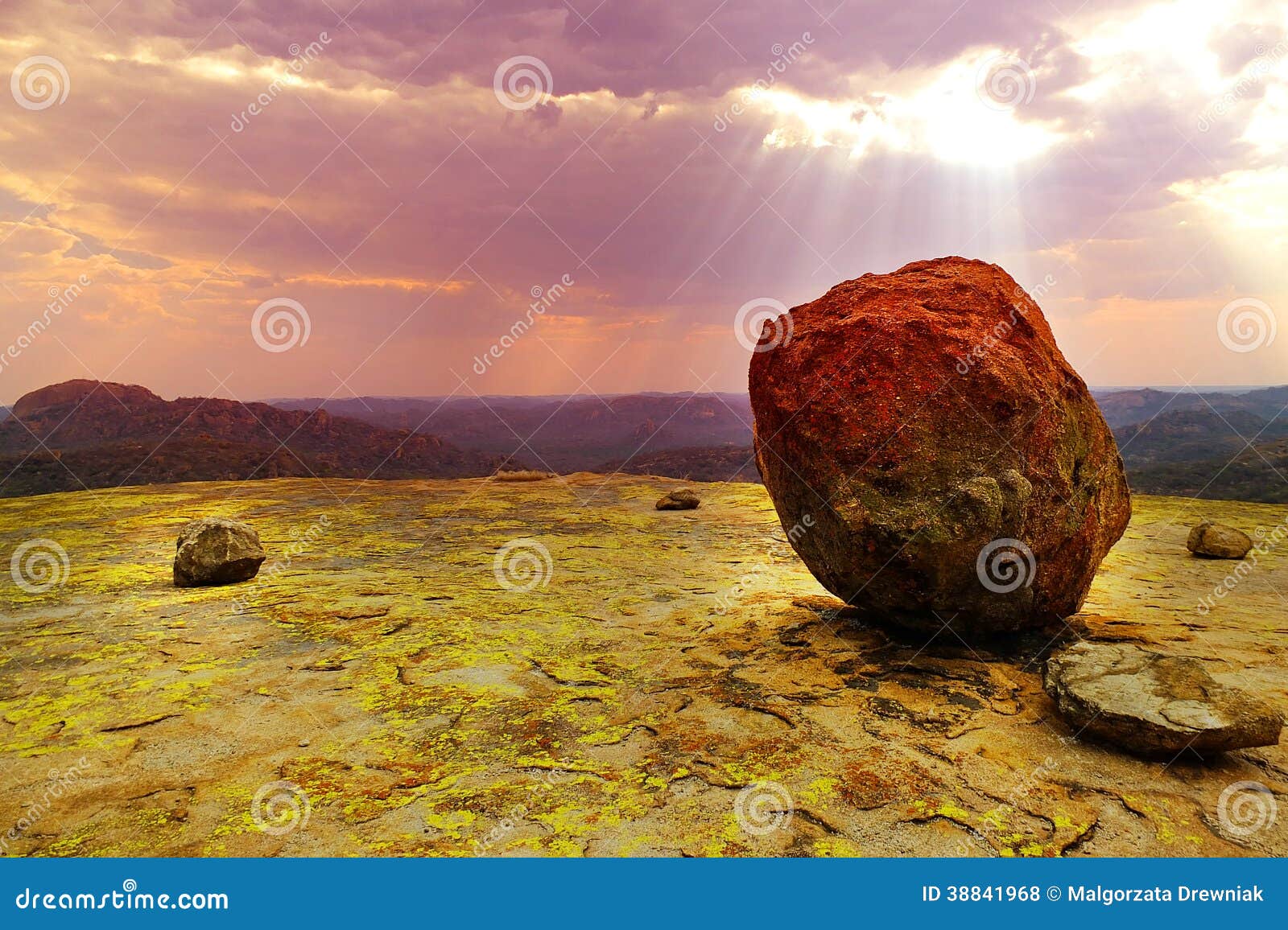 Matopos Nationalpark, Zimbabwe Arkivfoto - Bild av pittoreskt, monolit ...