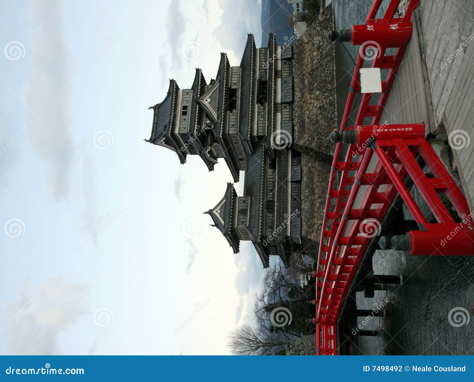 Matsumoto Castle, Black Historic Wooden Castle In Matsumoto, Nagano ...