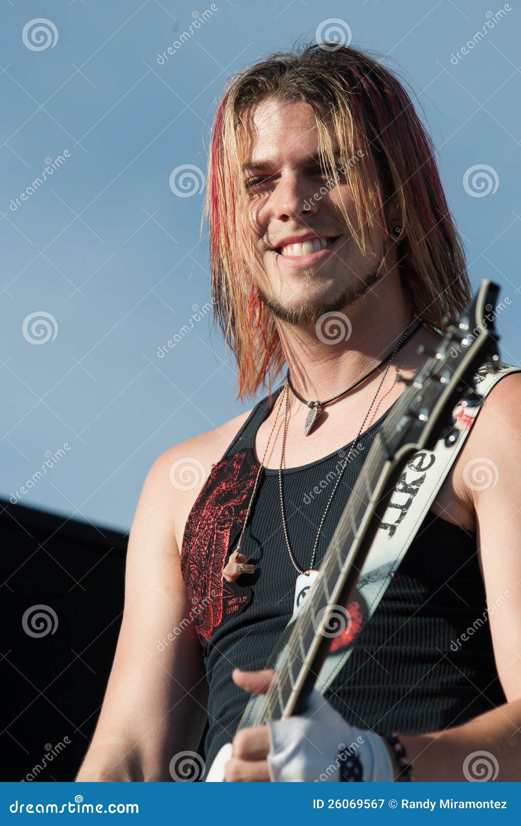 Matt Brooks editorial photography. Image of roye, chris - 26069567