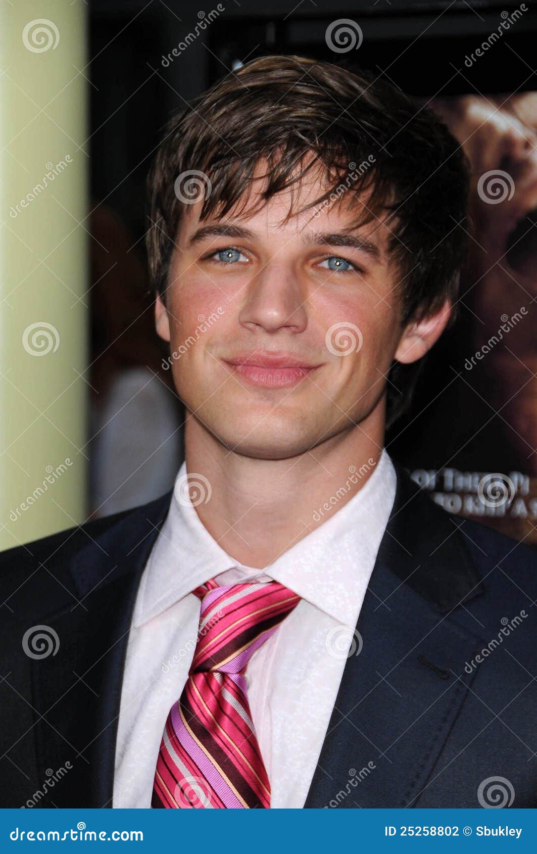 Matt Lanter editorial photography. Image of angeles, premiere - 25258802
