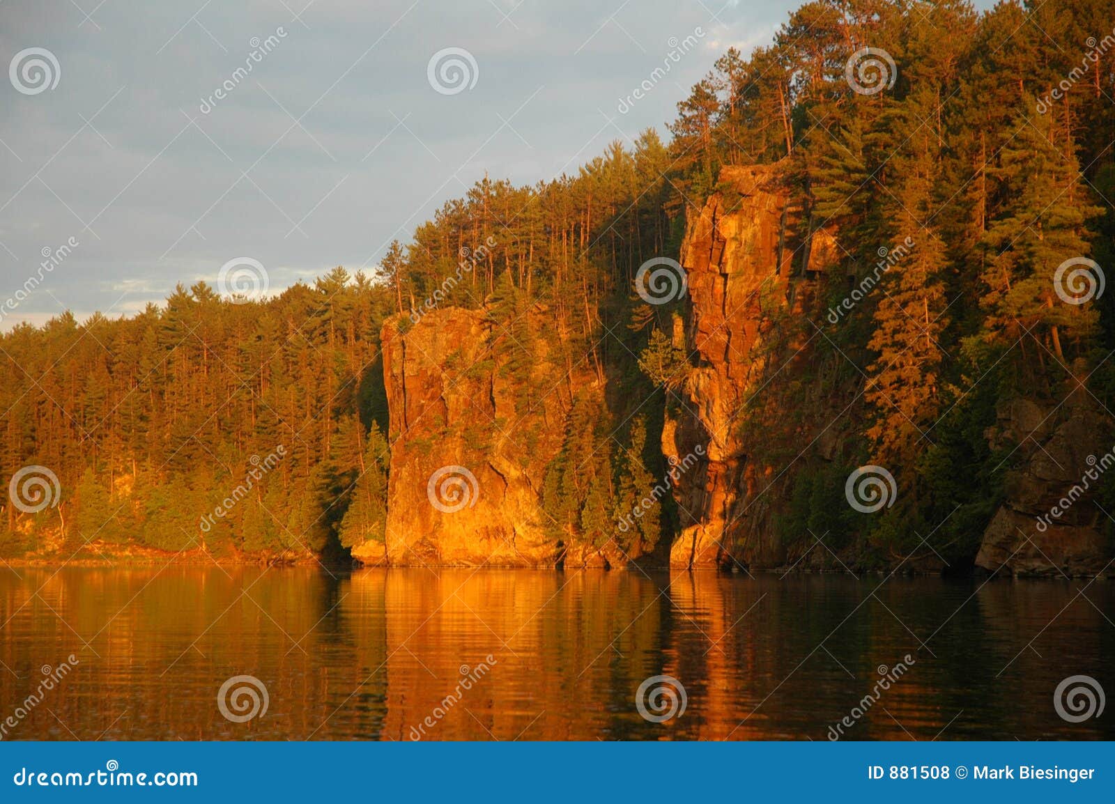 Red Rock Cliffs Above The Canopy Of The Blavet Gor Stock Photography ...