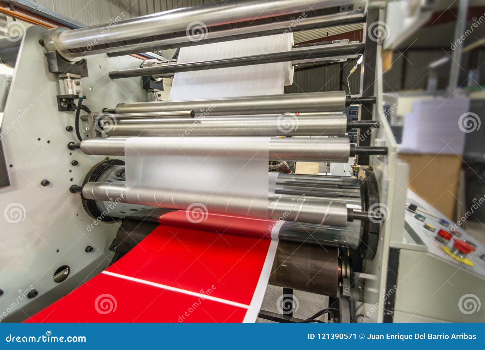 Matte or Gloss Plastic Machine in a Printing Press for a Perfect Finish ...