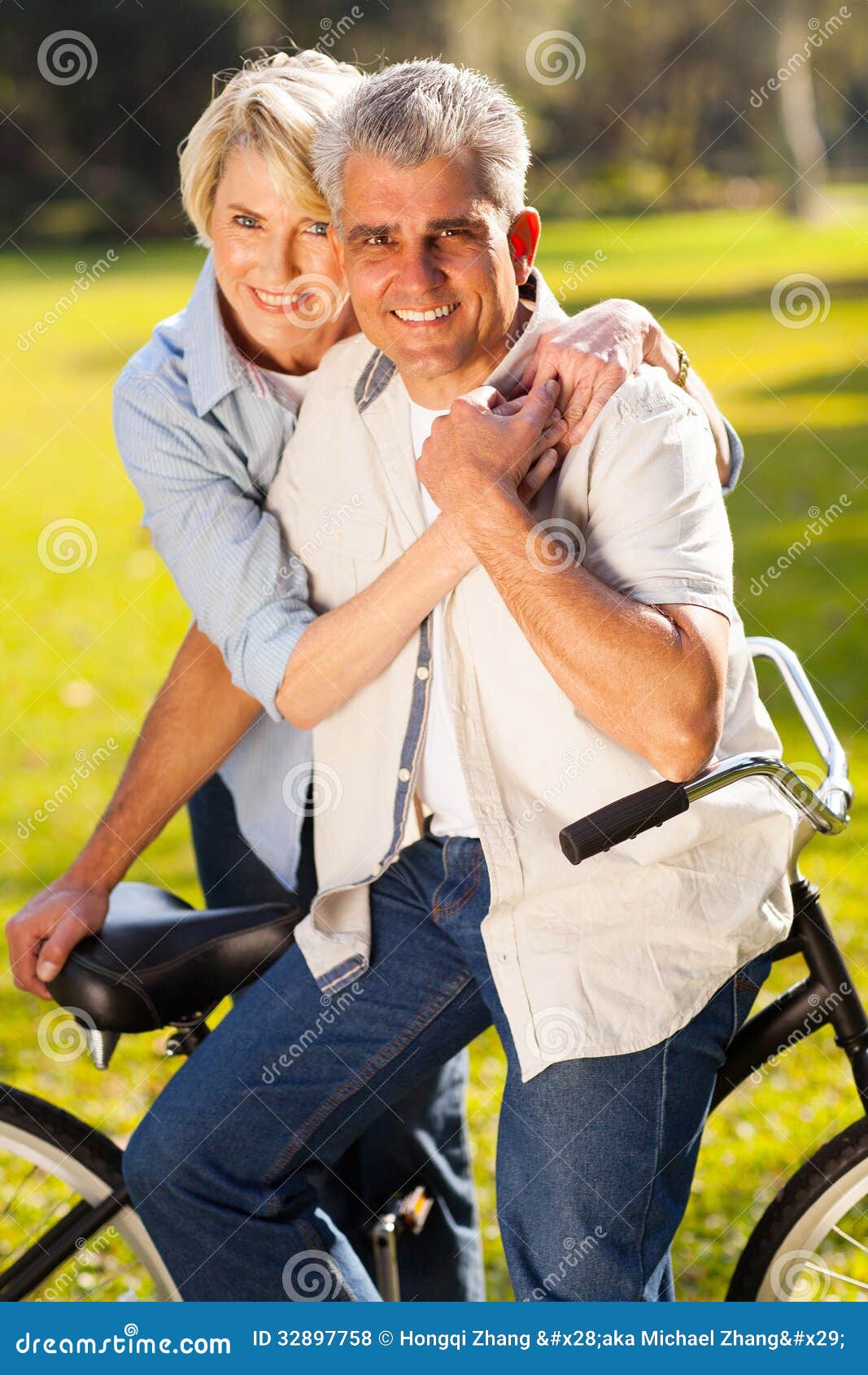 Mature couple bicycle stock photo. Image of bicycle, joyful - 32897758