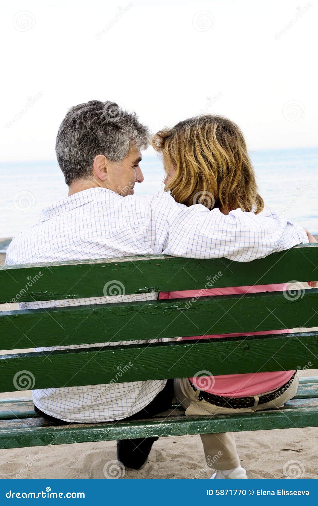 Mature Romantic Couple on a Bench Stock Photo - Image of forties ...