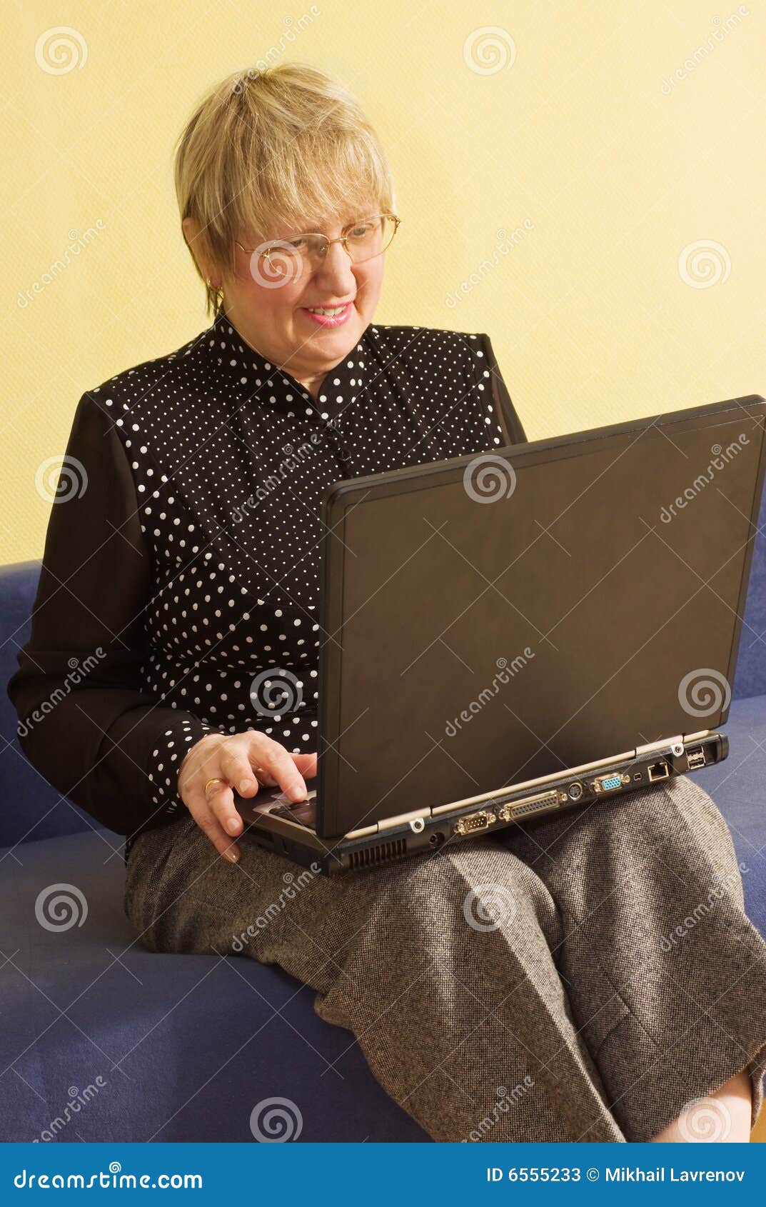 Mature woman with laptop stock image. Image of mobile - 6555233