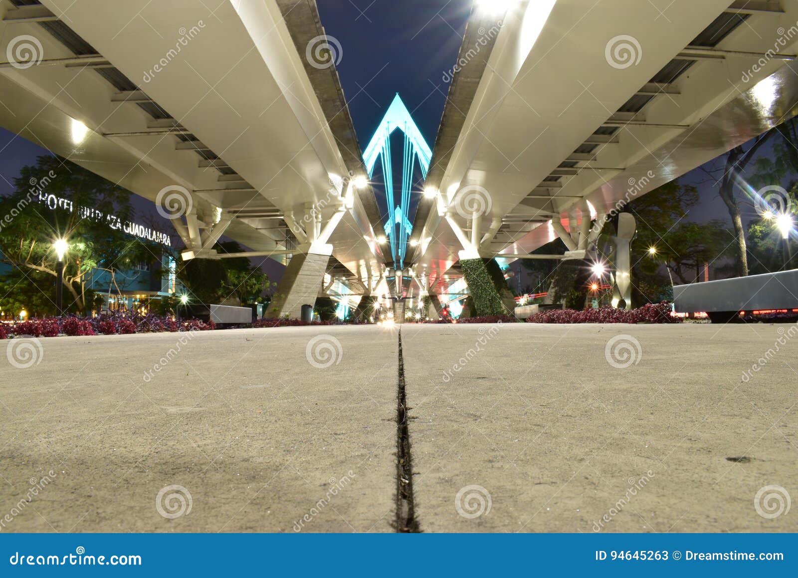 Matute Bridge editorial stock photo. Image of vacations - 94645263