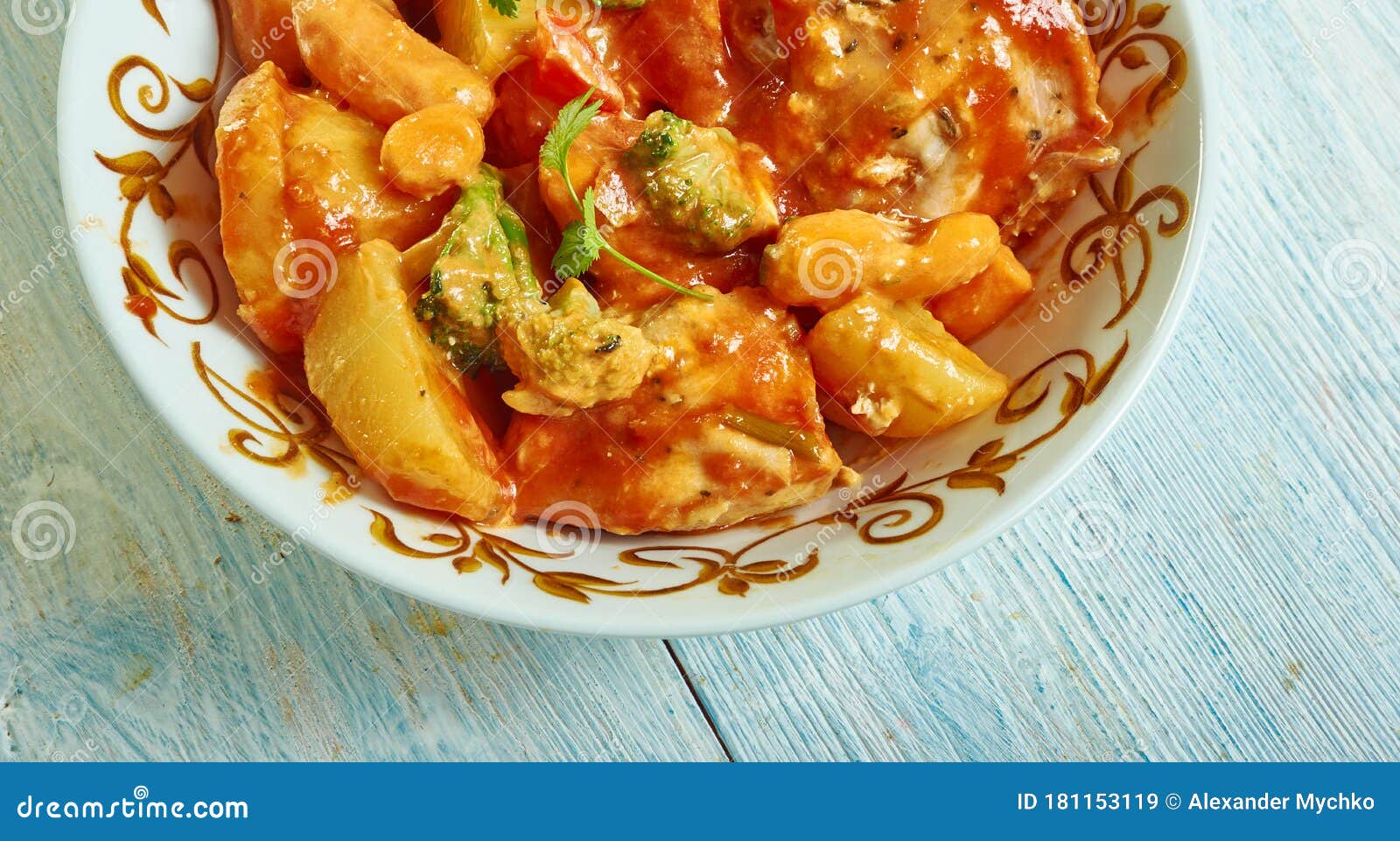 Mauritian chicken curry stock image. Image of potatoes - 181153119