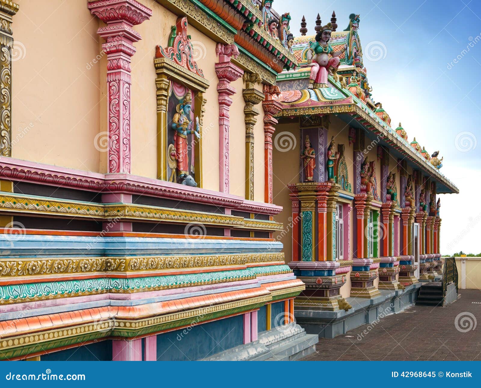 Mauritius Hindu Temple Stock Photos - 434 Images