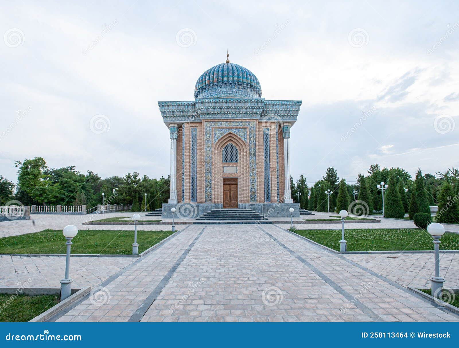 Mausoleum of Amir Timur in Samarkand, Uzbekistan Stock Photo - Image of ...