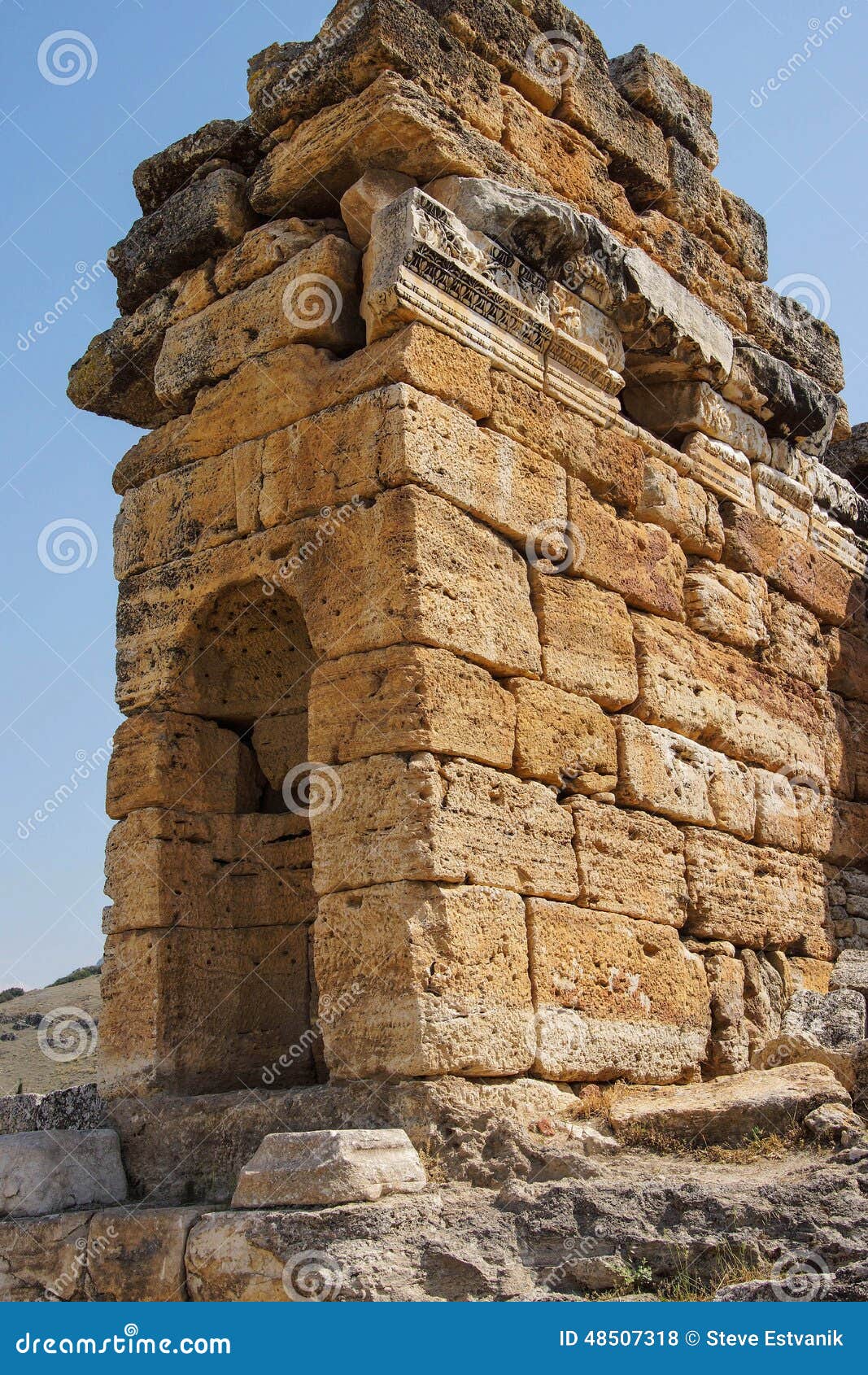 Mausoleum in the Necropolis Stock Photo - Image of ancient, limestone ...