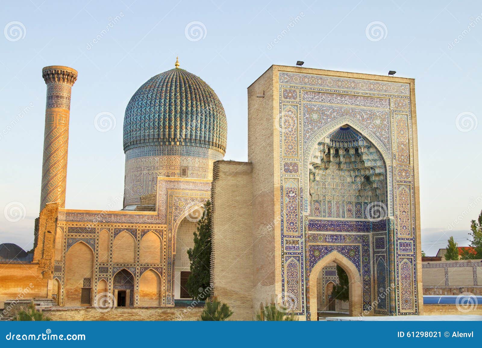 Mausoleum Von Emir Timur in Samarkand Stockbild - Bild von gebäude ...