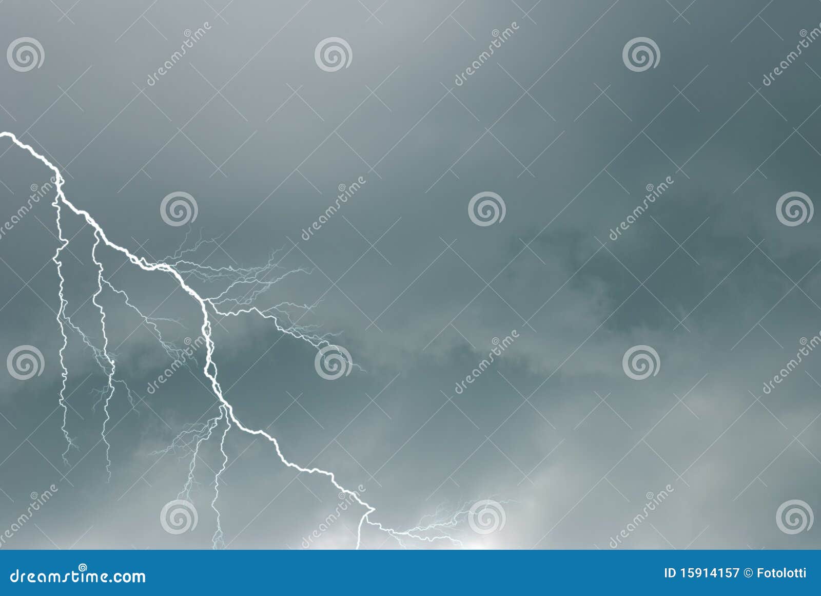 Mauvais temps image stock. Image du crainte, été, effrayant - 15914157