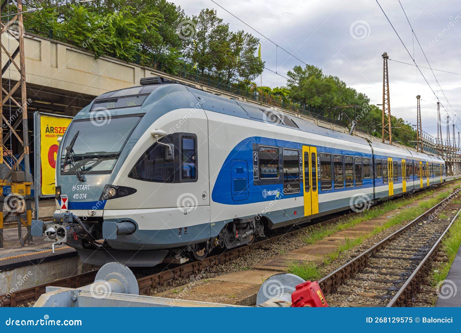 Mav Start Train editorial image. Image of line, nyugati - 268129575 Mav Start Train editorial image. Image of line, nyugati - 268129575