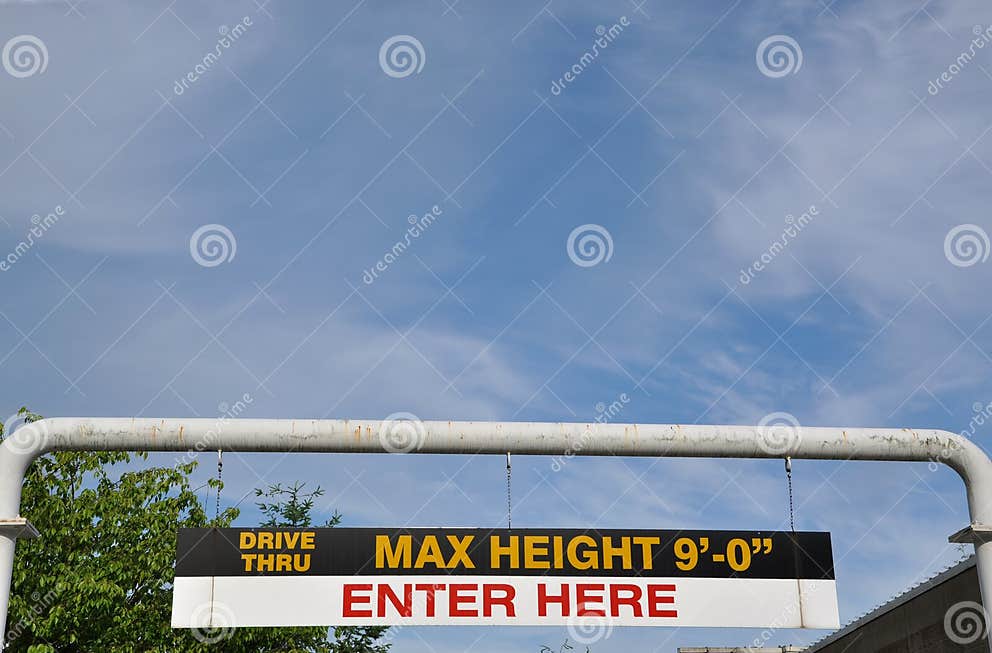 Max height sign stock image. Image of risk, lookout, floor - 25558925