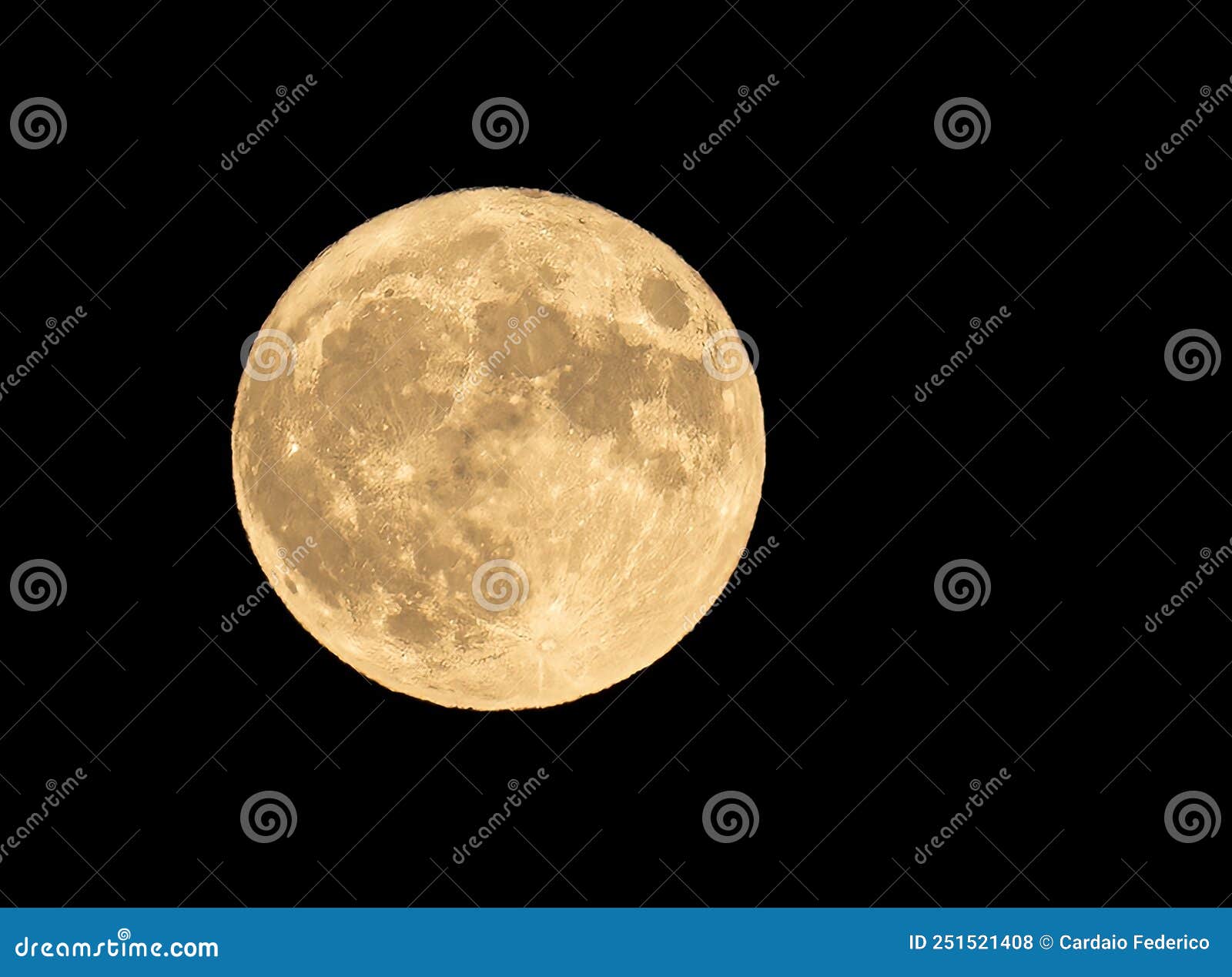 The Maxi Full Moon of Summer Stock Photo - Image of black, beautiful ...
