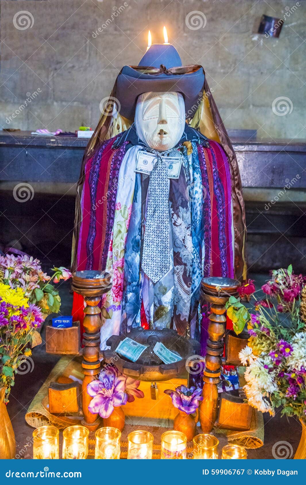 Maximon fotografía editorial. Imagen de naturalness, fuego - 59906767