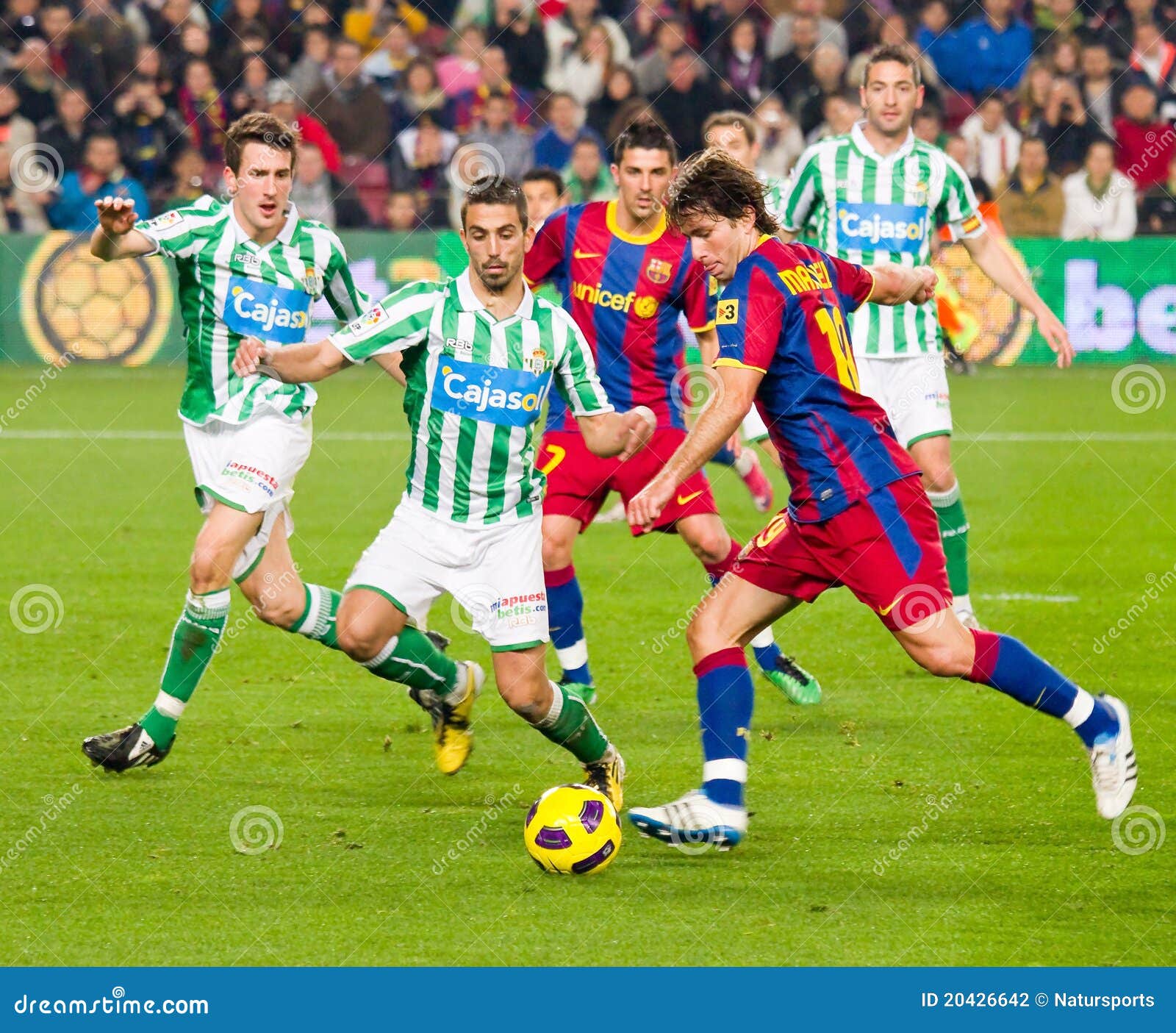 Maxwell of FC Barcelona editorial photography. Image of barcelona ...