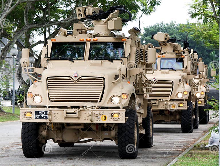 Maxxpro MRAP editorial photography. Image of deploy, armed - 15347497