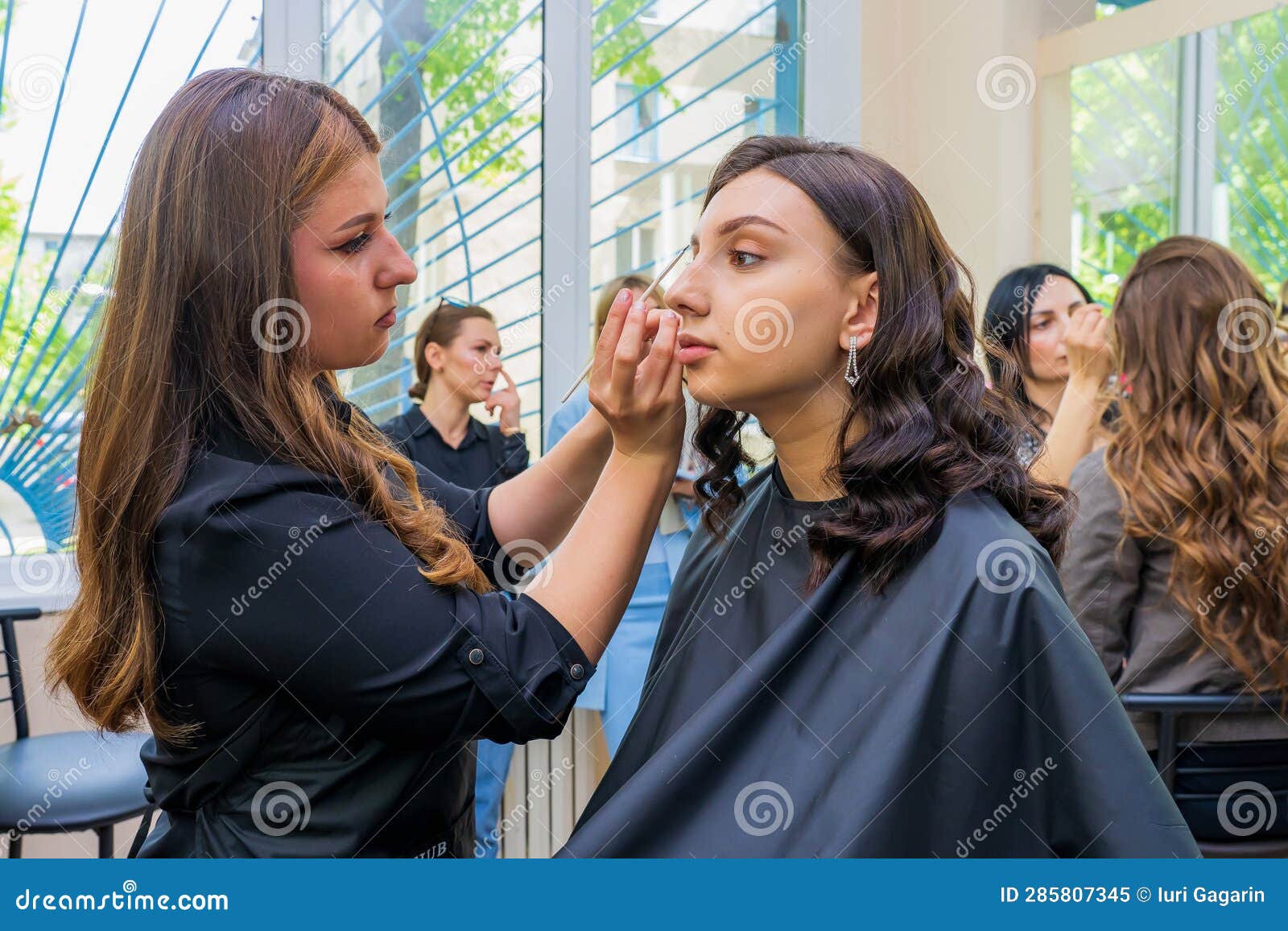 May 17, 2022 Balti Moldova. the Process of Applying Makeup Editorial ...