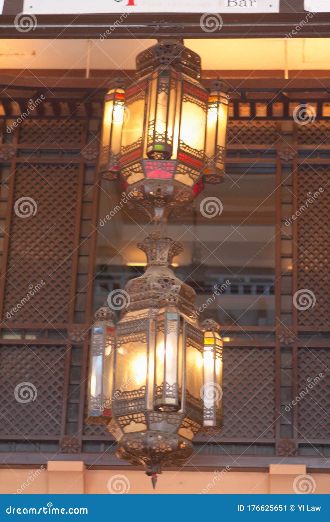 24 May 2008 the Beautiful Vintage China Lamp. at Hk Editorial Photo ...