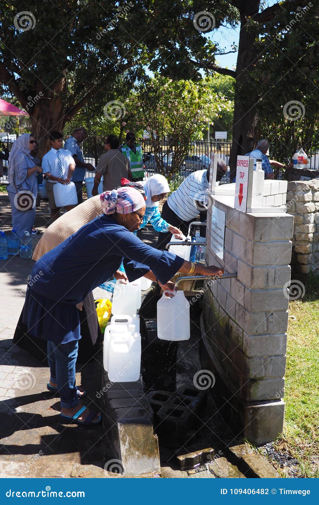 6 May 2018, Cape Town, South Africa : People Queue for Water in Cape ...