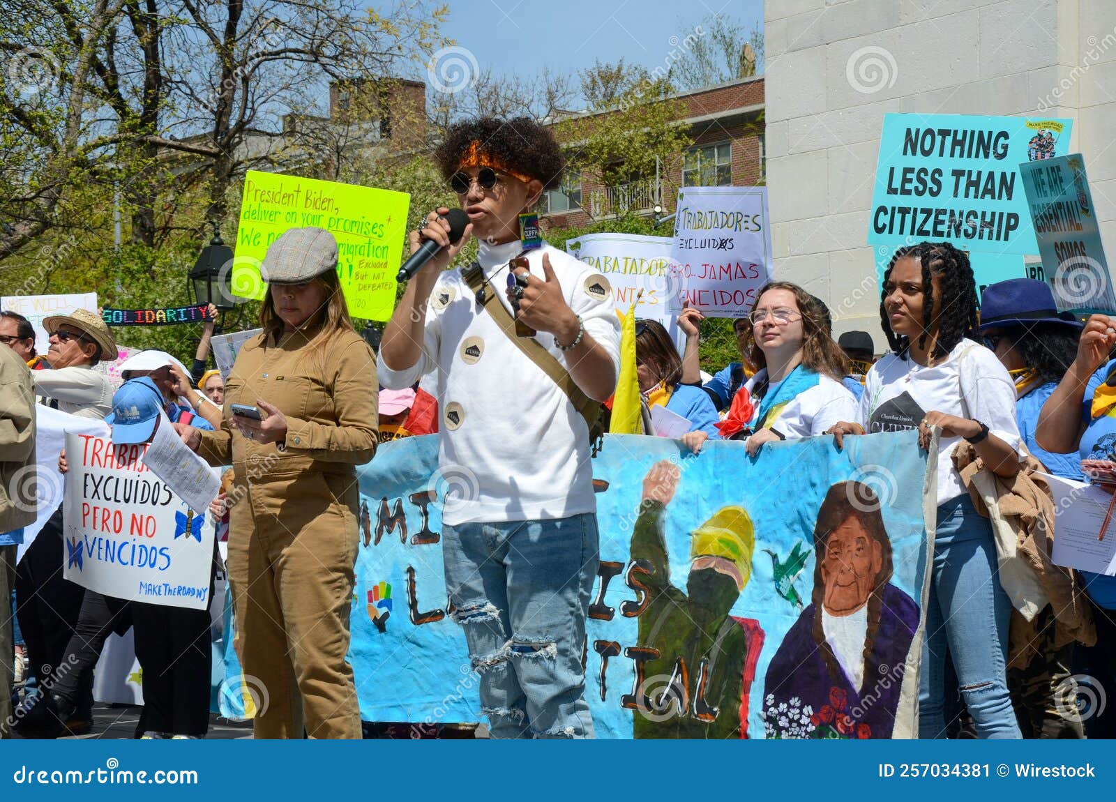 Day parade in New York editorial photo. Image of annual - 257034381