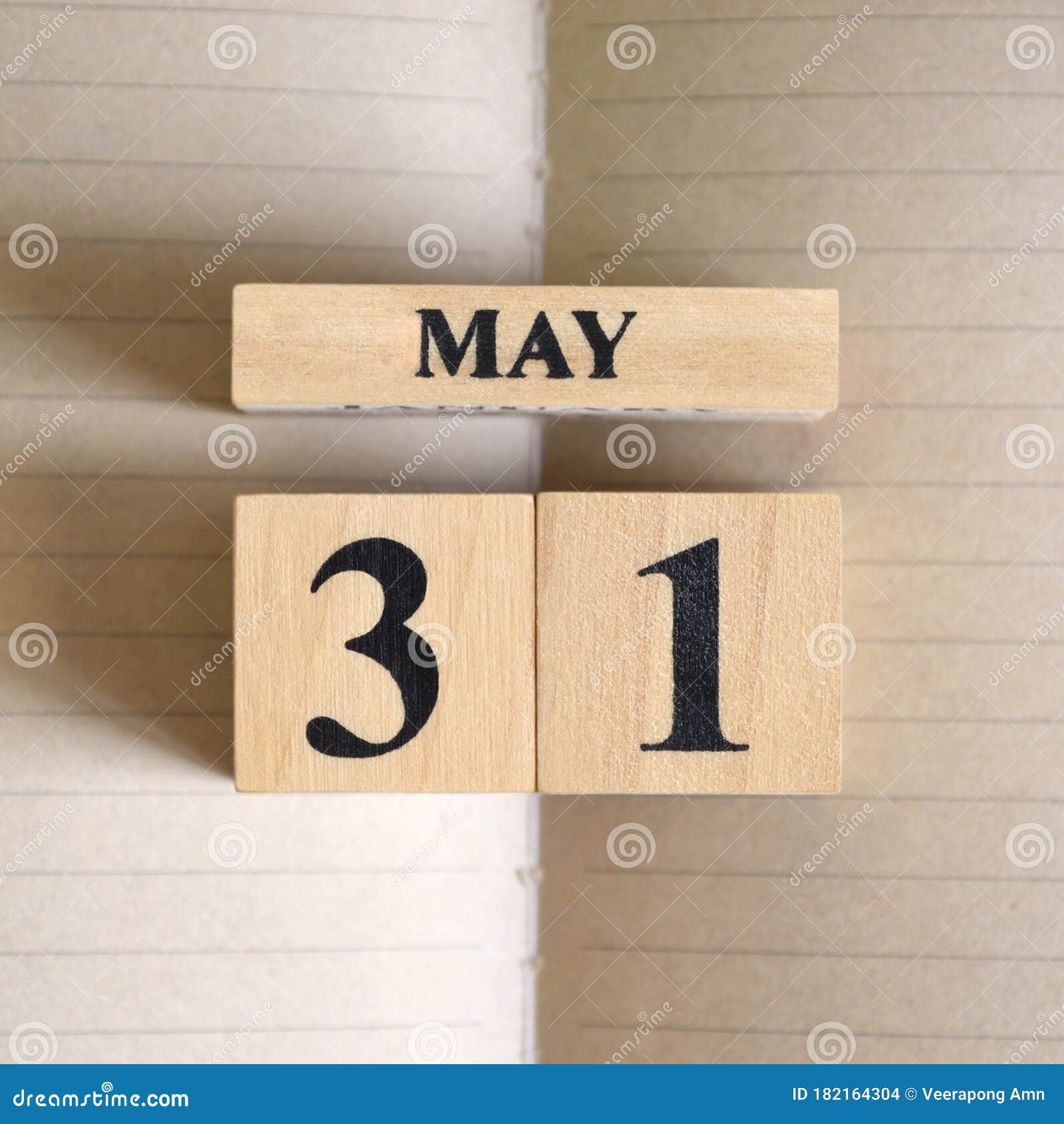 May 31, Icon Design with Number Cube. Stock Photo - Image of 2033, 2028 ...