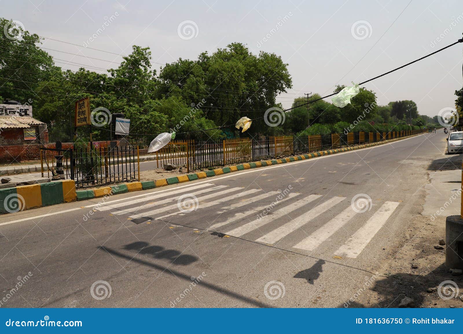 Empty Roads in Lockdown India Editorial Image - Image of footwear ...
