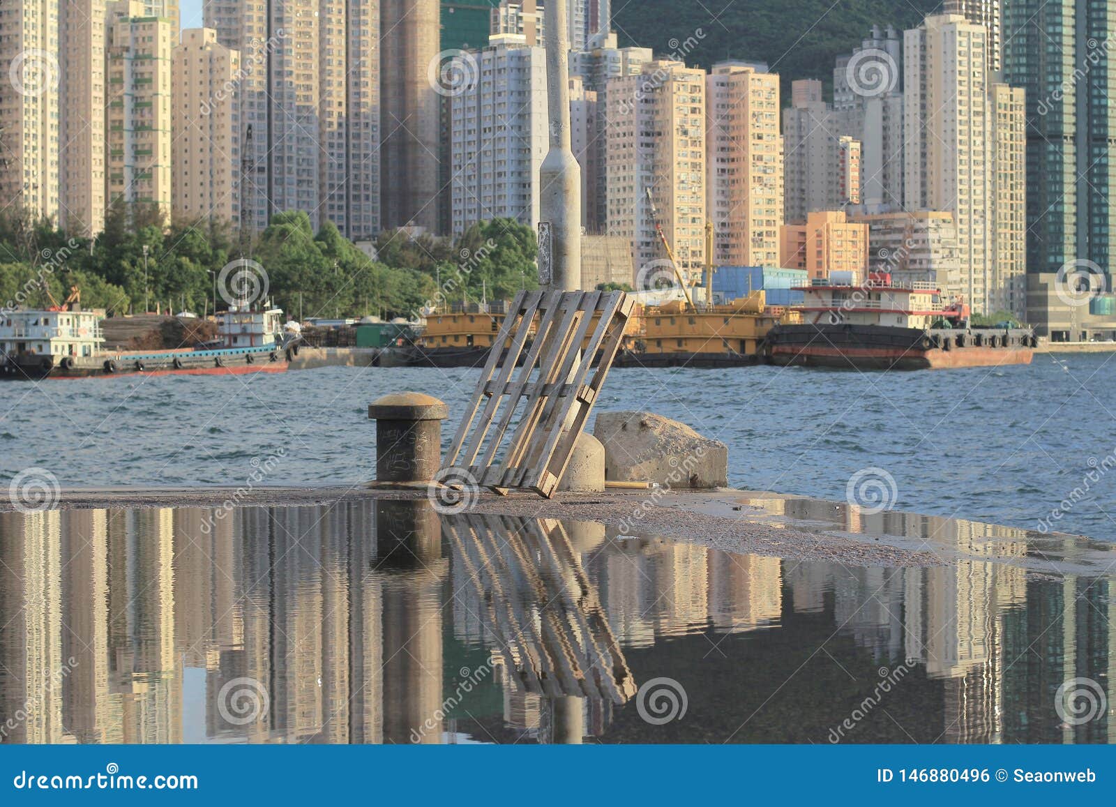 24 May 2014 Western District Public Cargo Pier Editorial Photo - Image ...