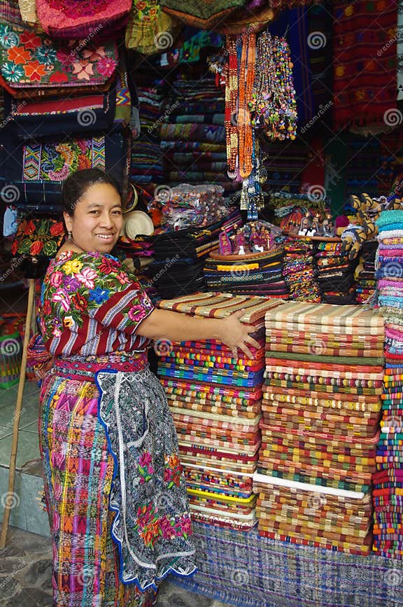 Maya inheemse mensen redactionele stock foto. Image of folktale - 30852308