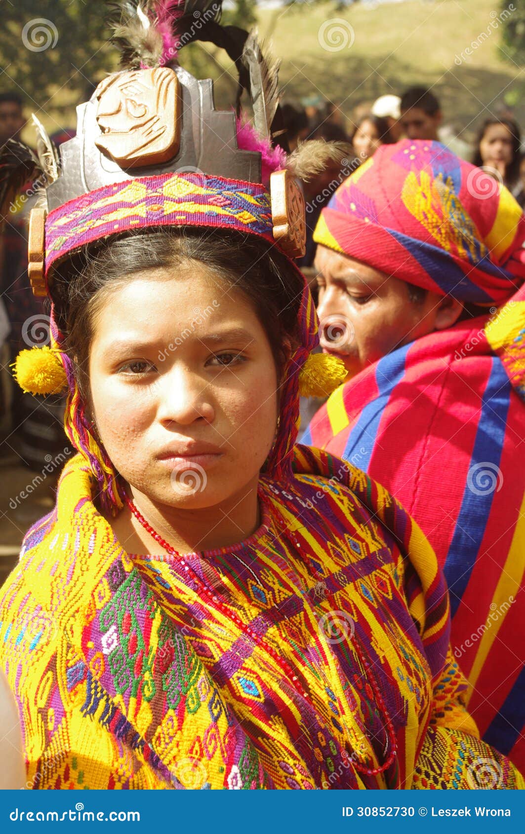 Maya inheemse mensen redactionele afbeelding. Image of maya - 30852730
