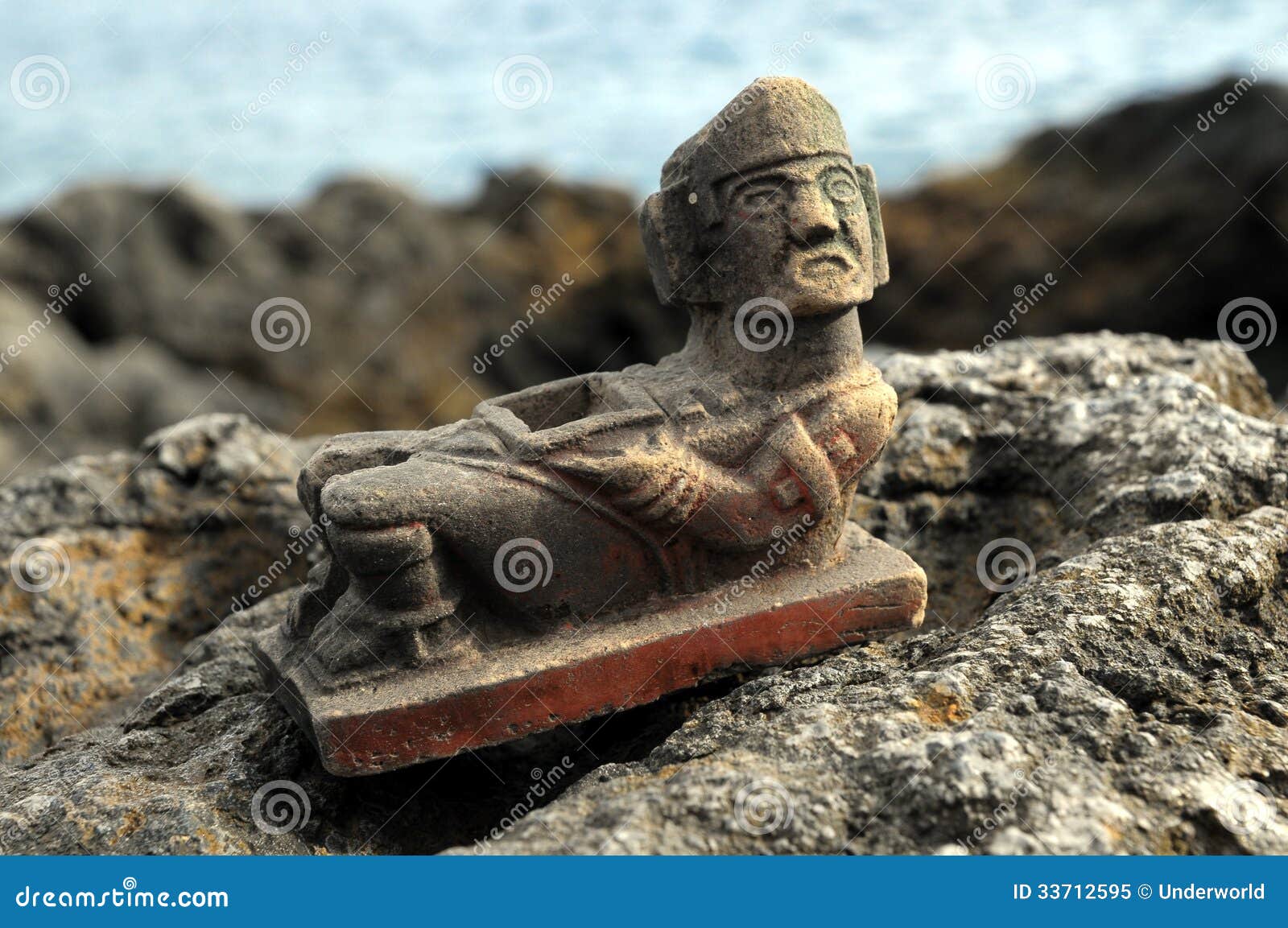 Maya Statue stock image. Image of mexico, ornate, aztec - 33712595