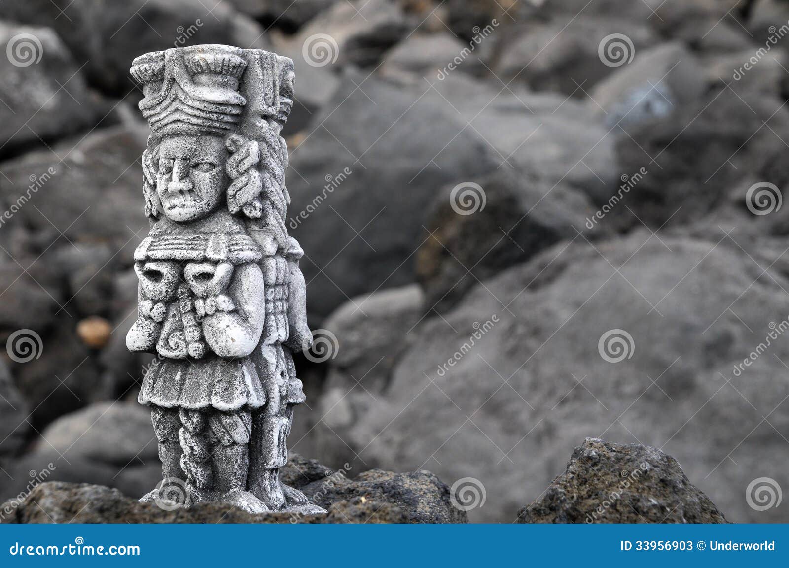 Maya Statue stock image. Image of antique, mexican, architecture - 33956903