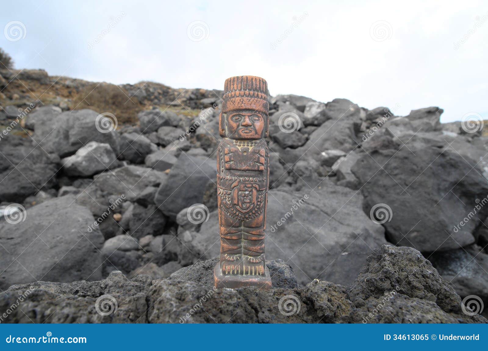 Maya Statue stock image. Image of latin, indian, archaeological - 34613065