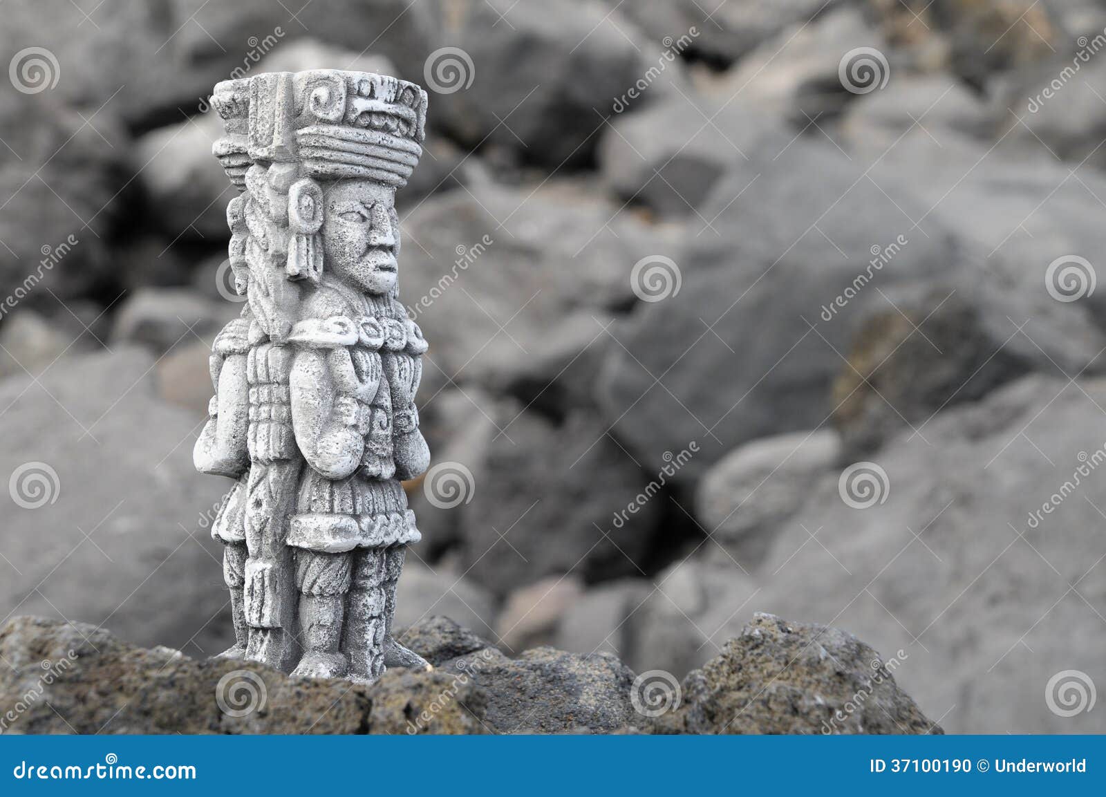 Maya Statue stock photo. Image of mexico, isolated, temple - 37100190