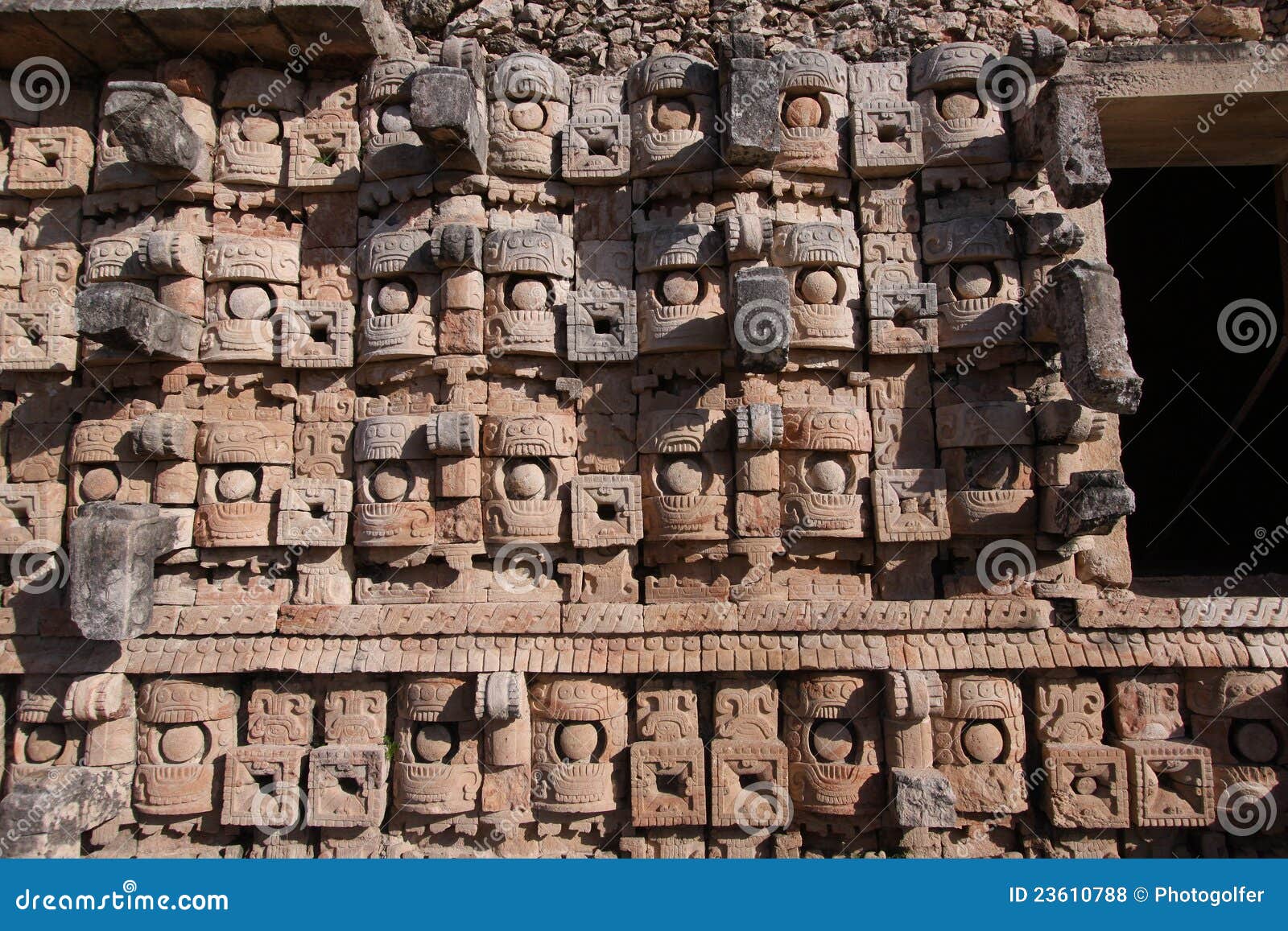Maya Tempels in Chichen-itza, Mexico Stock Foto - Image of tempel ...