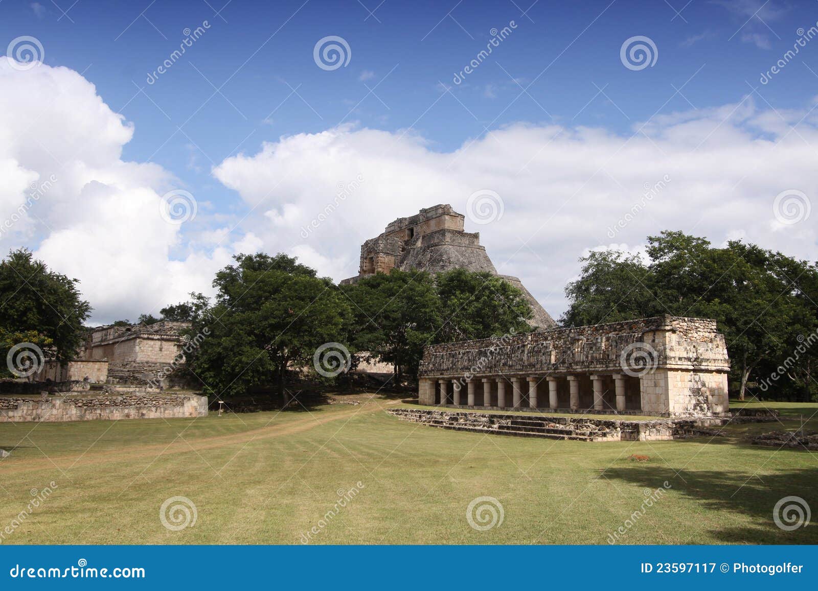 Maya Temples in Uxmal, Mexico Stock Image - Image of ruins, pyramide ...