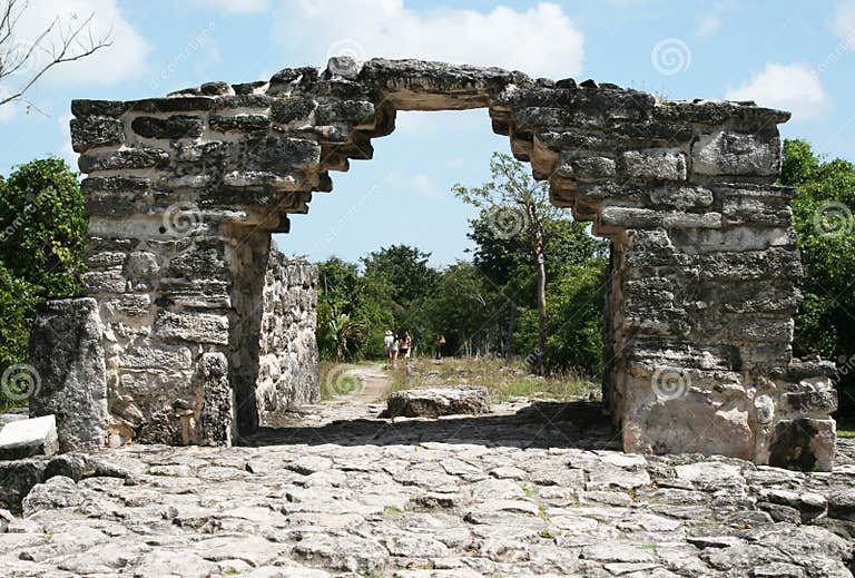 Mayan arch stock image. Image of mexico, america, tourism - 23518439