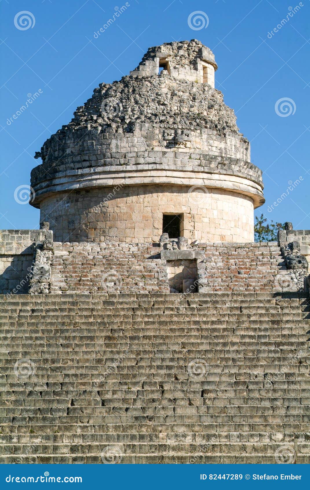 Mayan Observatory Ruin at Chichen Itza Stock Image - Image of mayan ...