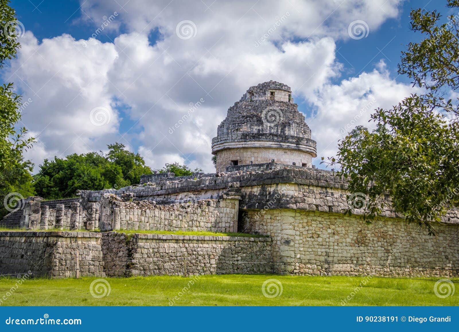 Mayan Observatory Ruins at Chichen Itza - Yucatan, Mexico Stock Image ...