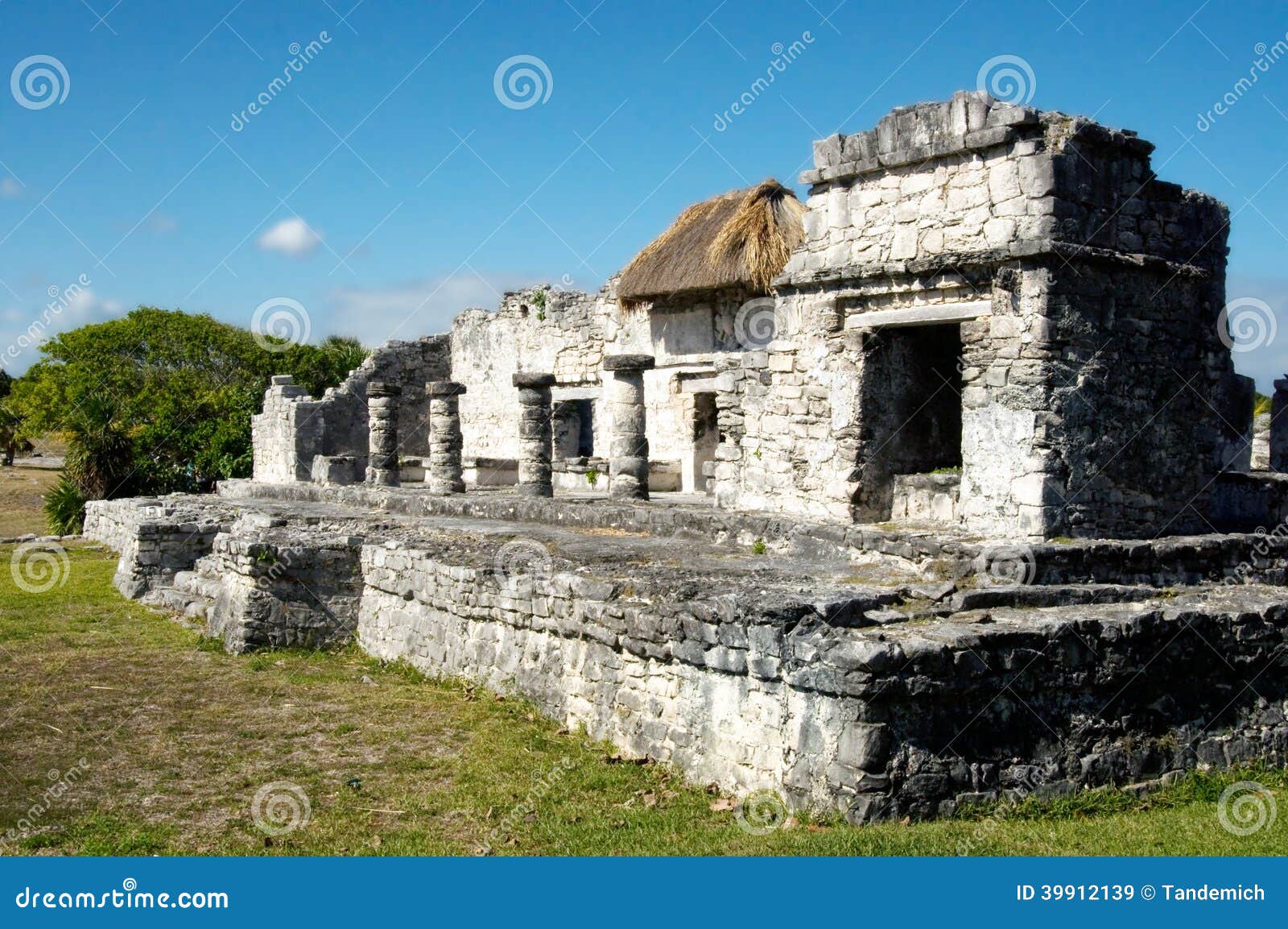 Mayan Pyramid, Tulum, Mexico Stock Image - Image of landmark, history ...