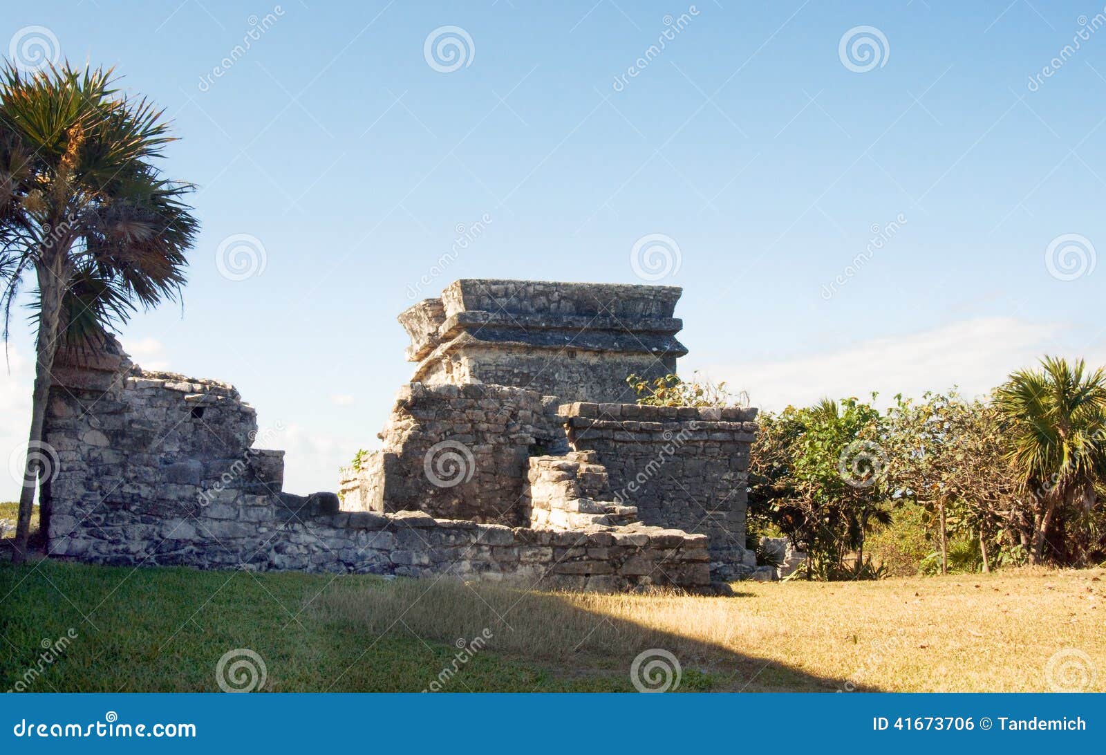 Mayan Pyramid, Tulum, Mexico Stock Photo - Image of city, landmark ...
