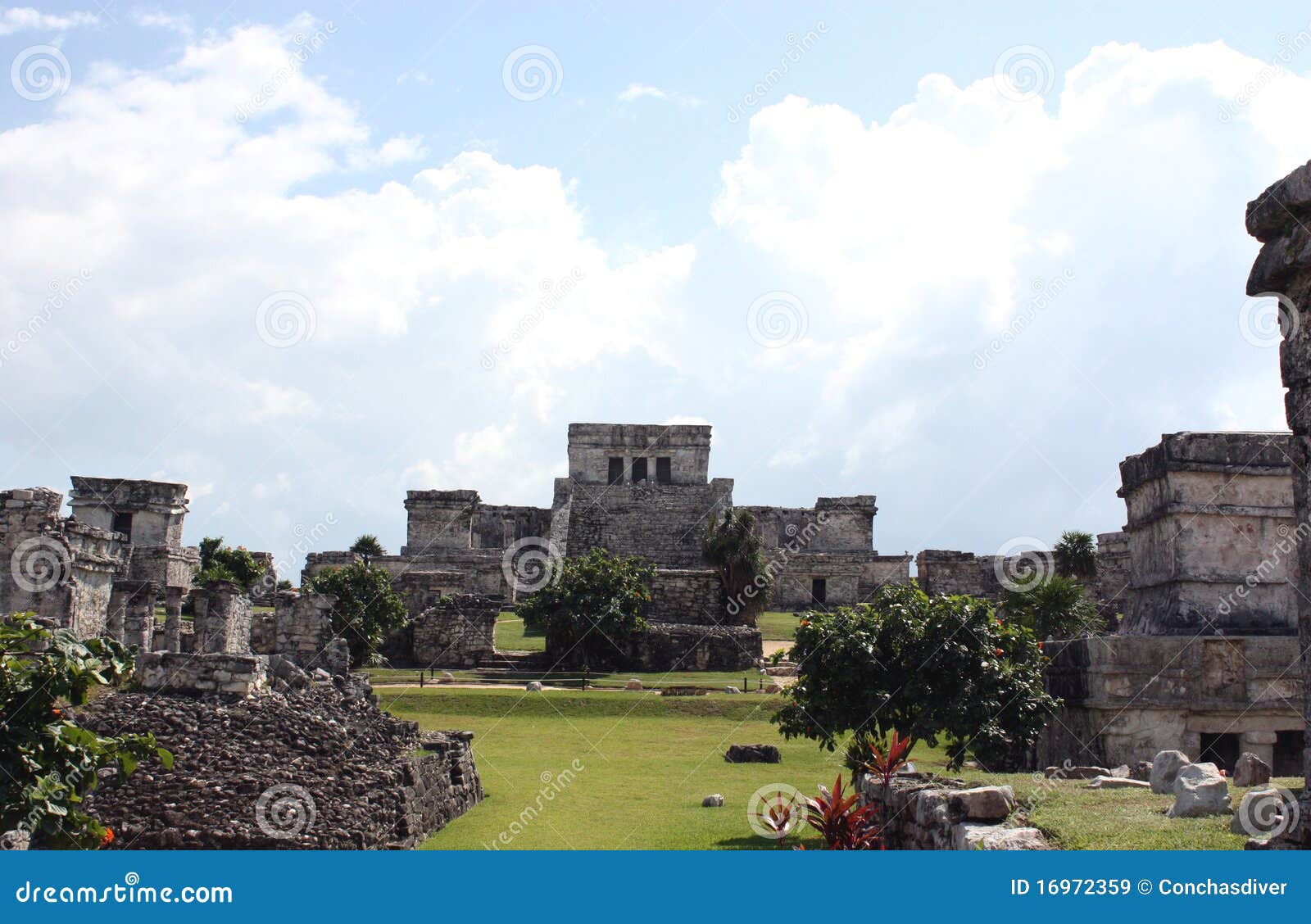 Mayan stad van tulum stock afbeelding. Image of ommuurd - 16972359