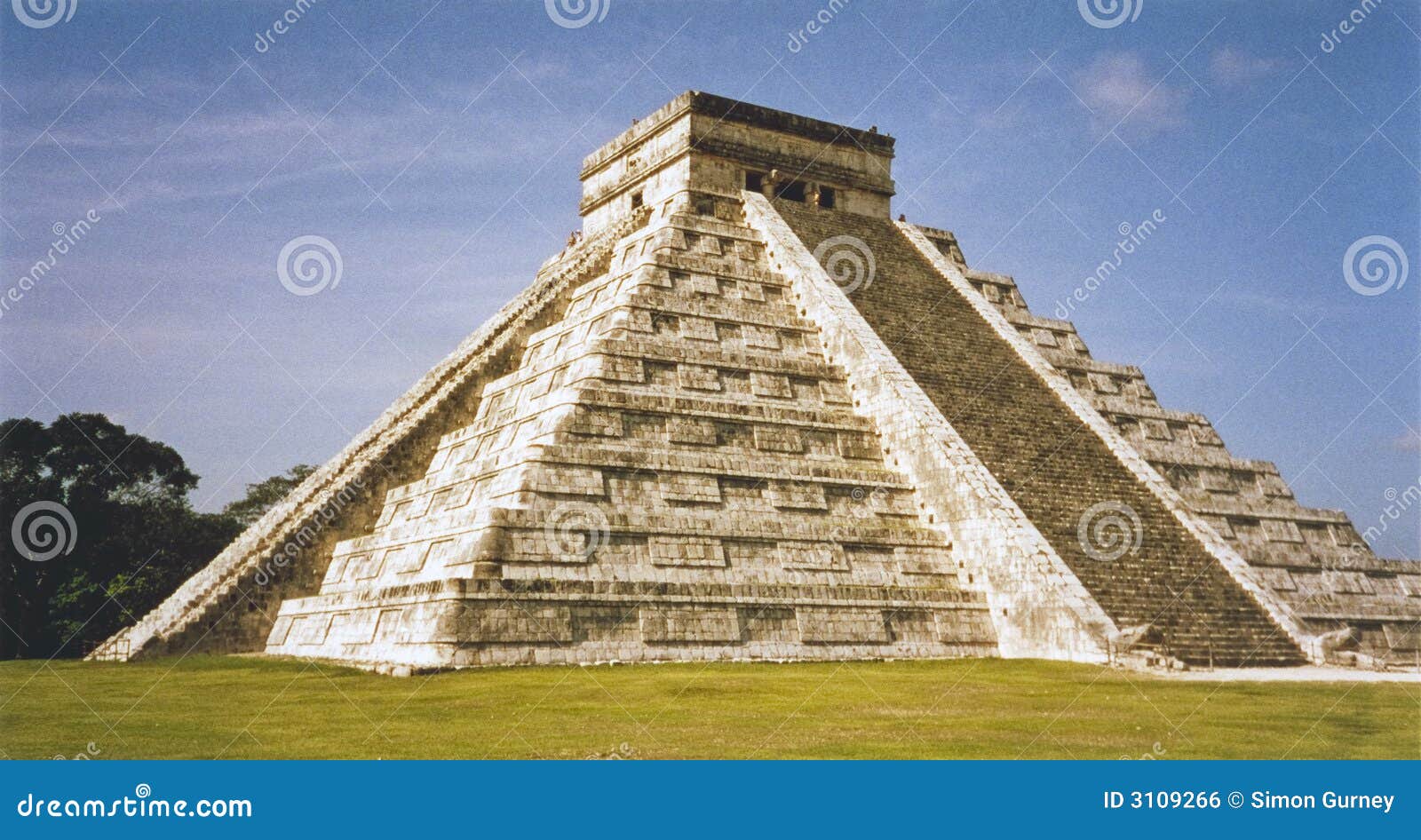 Mayan Temple Pyramid Chichen Itza Mexico Stock Photo | CartoonDealer ...