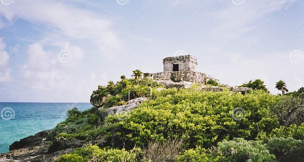 Mayan temple talum mexico stock photo. Image of tropical - 3130656