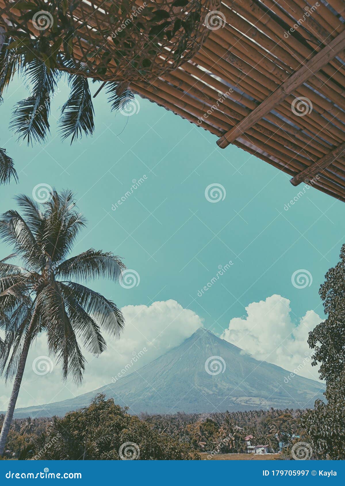 This is Mayon editorial photography. Image of beach - 179705997