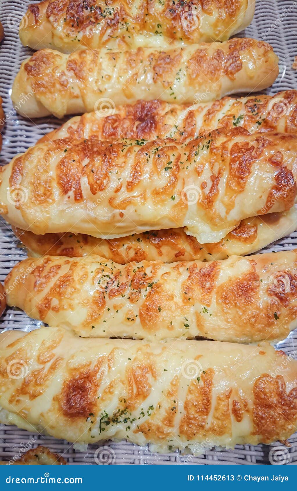 Mayonesa del queso del pan imagen de archivo. Imagen de blanco - 114452613