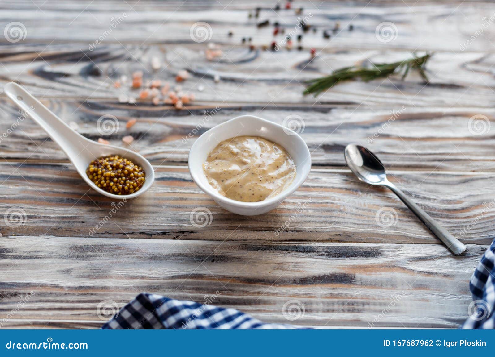 Mayonesa natural casera foto de archivo. Imagen de libre - 167687962