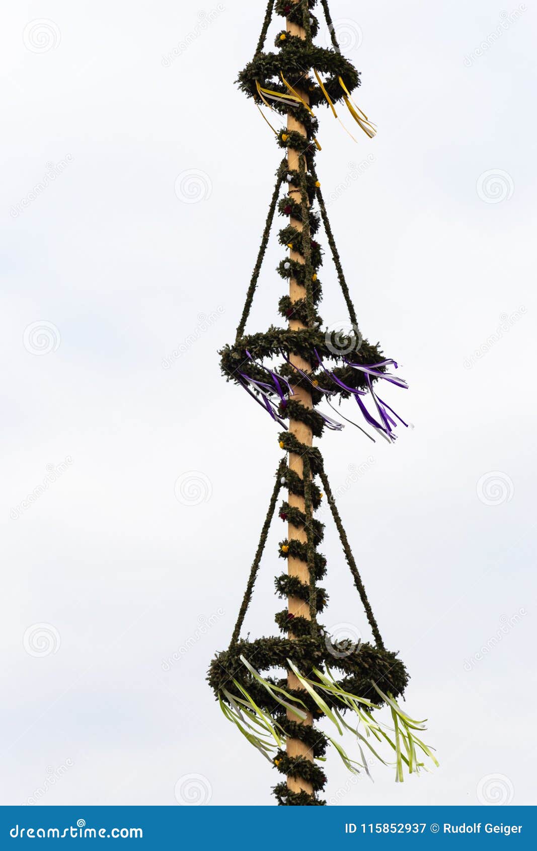 Maypole Dancing on a Sunny Holiday Stock Image - Image of tree, holiday ...