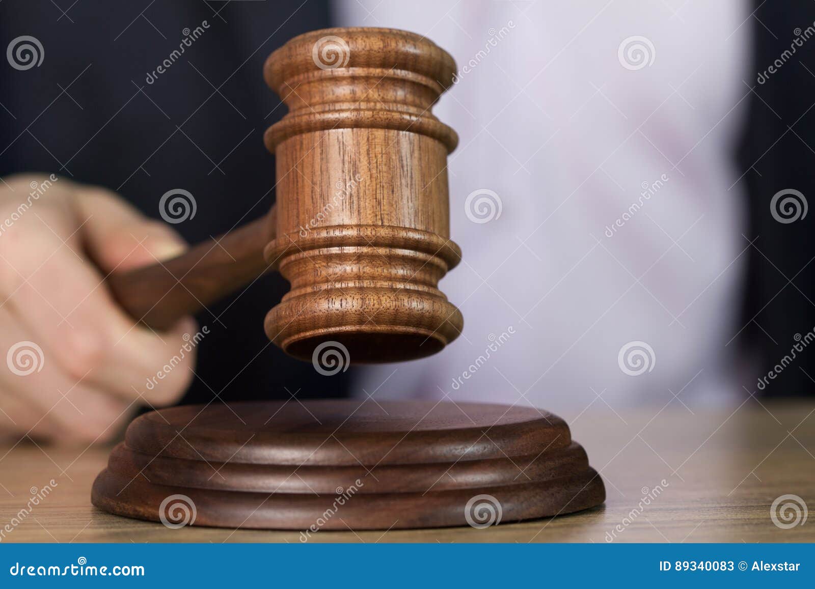 Mazo de madera imagen de archivo. Imagen de martillo - 89340083